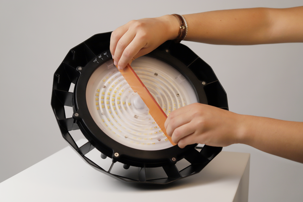 Ufo Lens Switch: functionality and innovation in industrial lighting ...